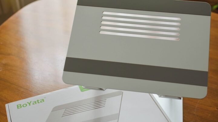 【BoYata N21 レビュー】PCスタンドで手軽に姿勢がよくなった話 - モノモチ